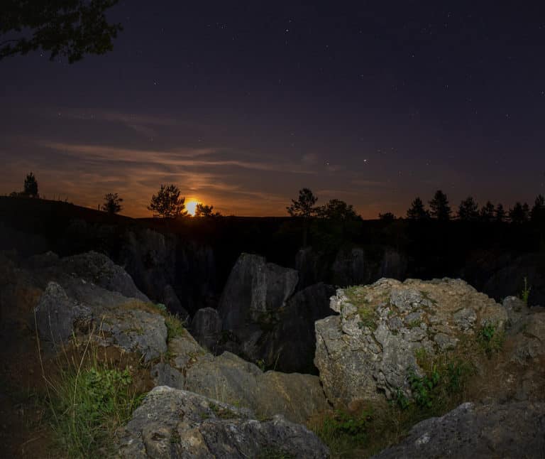 What Color Are The Stars [Astronomer’s Guide]